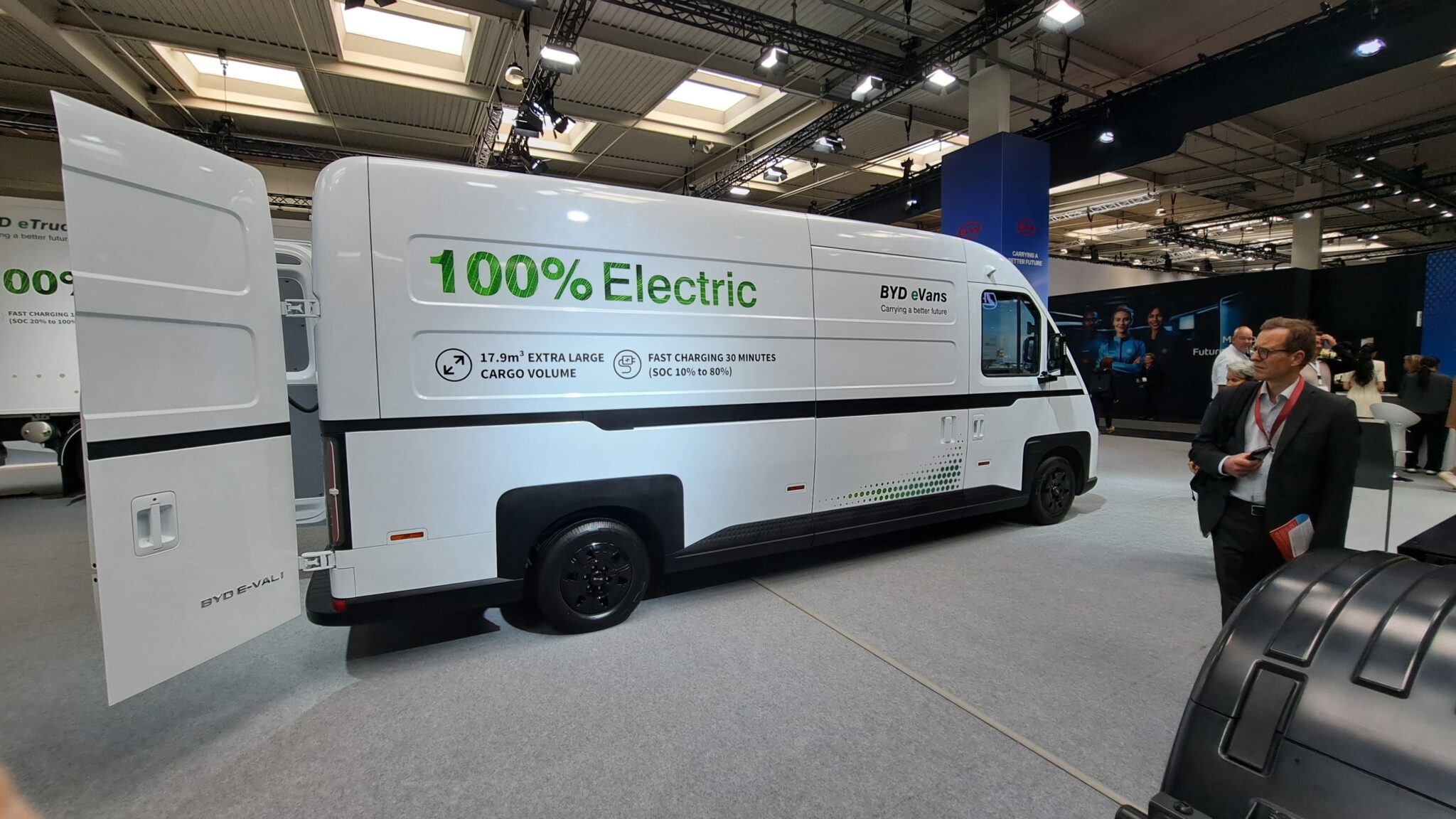 BYD elektromos teherautó és furgon